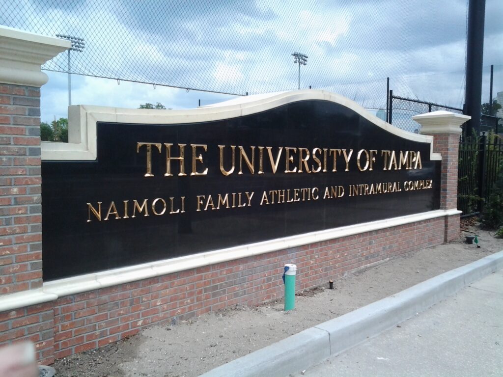 How to Program Campus Wayfinding Signage in Education | Creative Sign ...